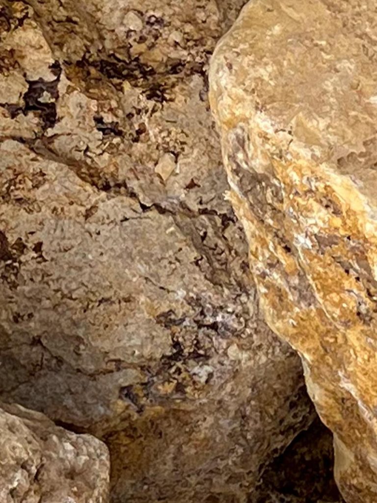 Rocalla Travertino - Aridos Internacionales